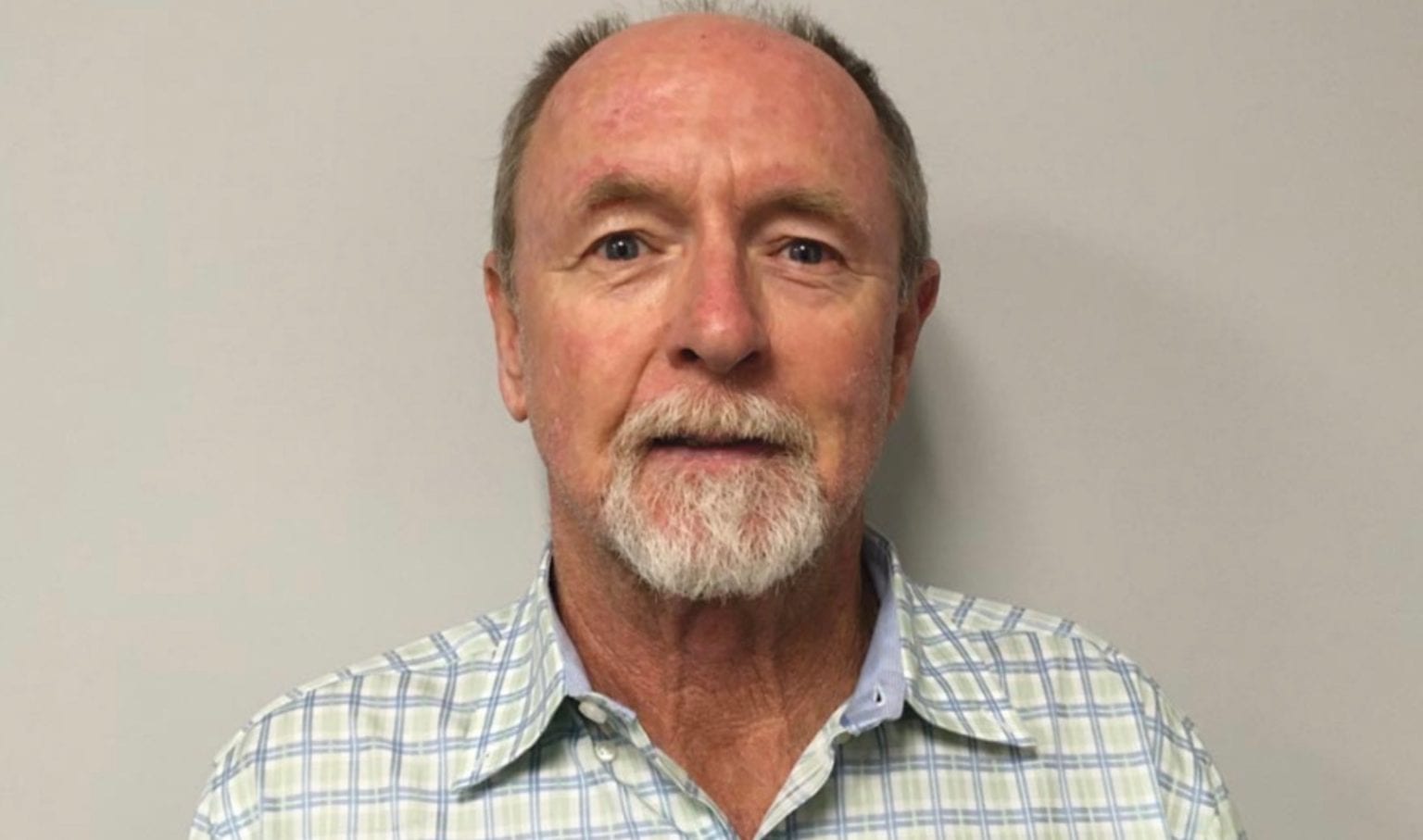 Rob Hailey Discusses Family Business with Floor Trends - Howard's Rug Co.